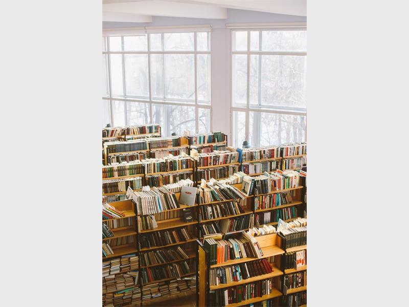 Libraries not all open but bookworms can use e-platforms | Benoni City ...