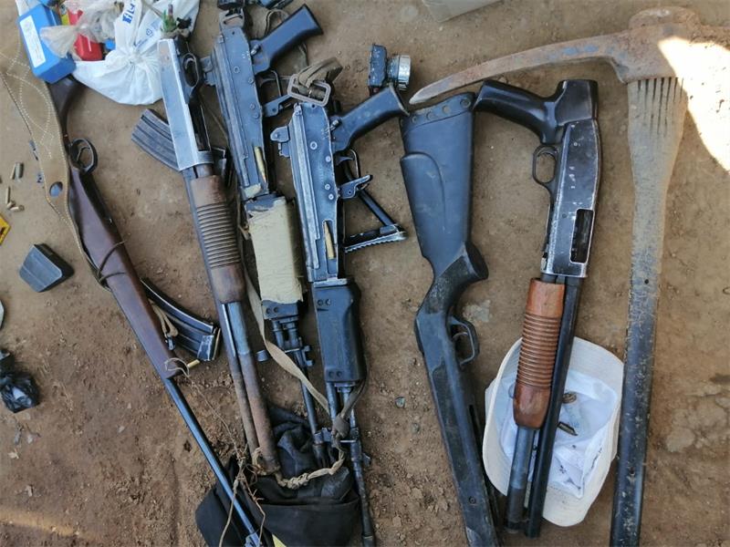 R5s among weapons found in N12 informal settlement | Benoni City Times