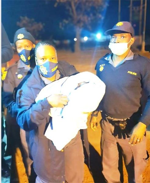 Baby born at police station | Benoni City Times