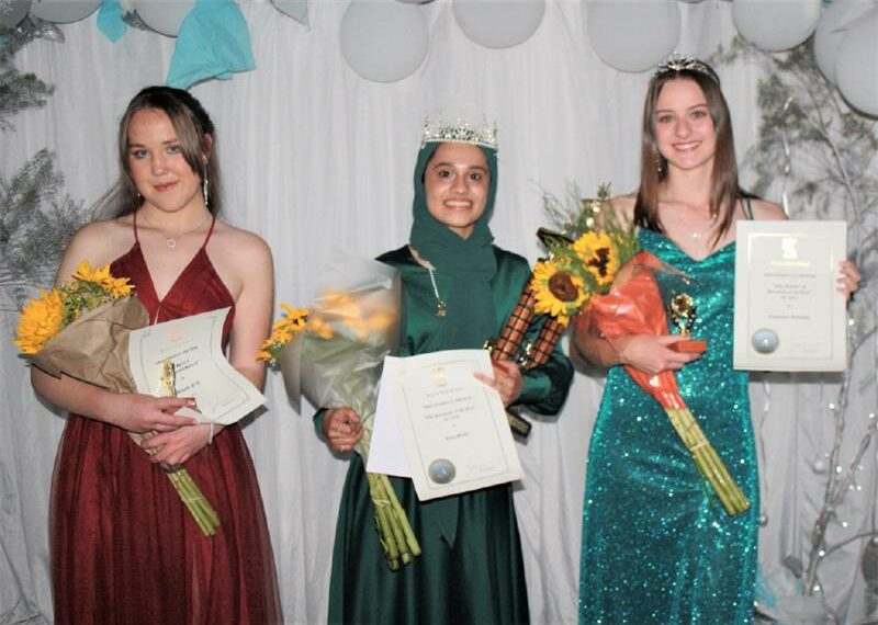 Debutants shine during annual fundraiser | Benoni City Times