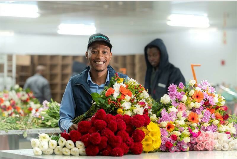 Tseke Tladi leads the way in blooming flower business | Benoni City Times