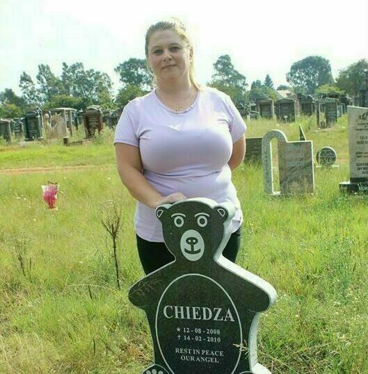 WATCH: Tombstone mistake distressing for mom | Benoni City Times