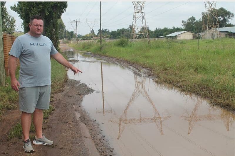 Blocked drains cause severe flooding, residents demand action | Benoni ...