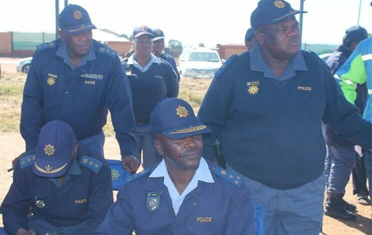 Residents criticise Crystal Park SAPS over delayed responses | Benoni ...