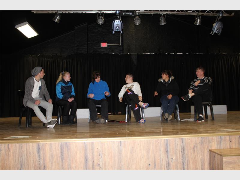 Ankers geniet toneelspel | Brakpan Herald