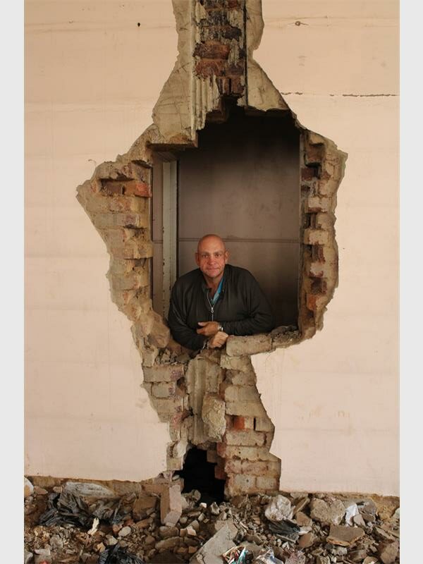 Old library is in ruins | Brakpan Herald