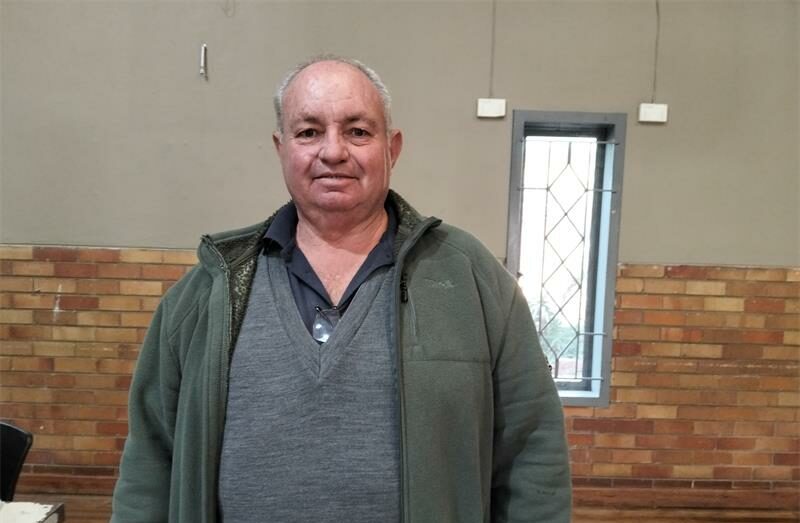 Voters brave cold wind to check registration status | Brakpan Herald