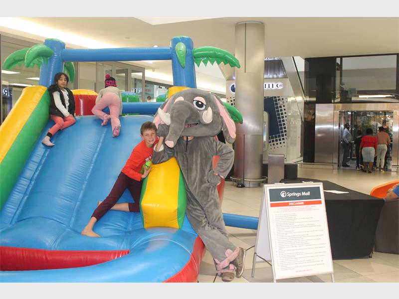 Springs Mall entertains children with fun activities | Springs Advertiser