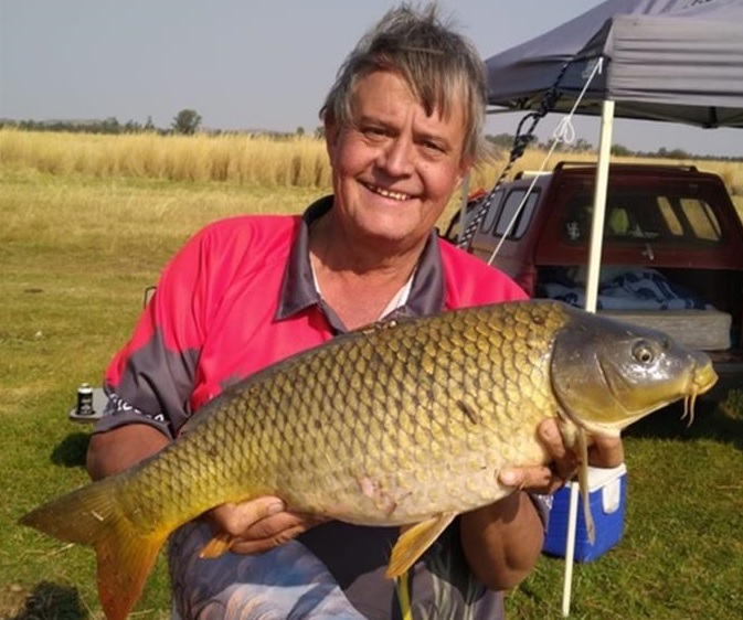 R'fontein groet groot visserman | Randfontein Herald