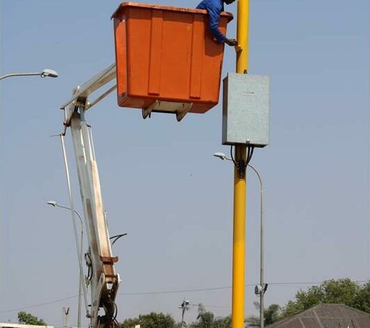 Damaged traffic light at busy intersection now fixed | Randfontein Herald