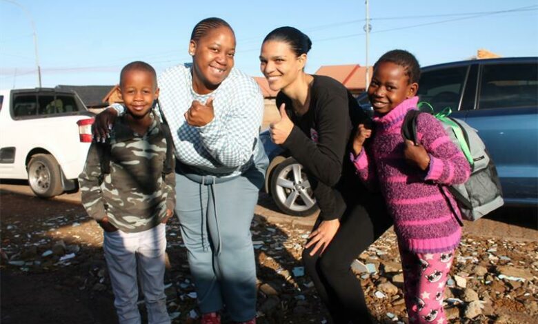 Local beauty and NPC reach out to 15 needy kids | Randfontein Herald