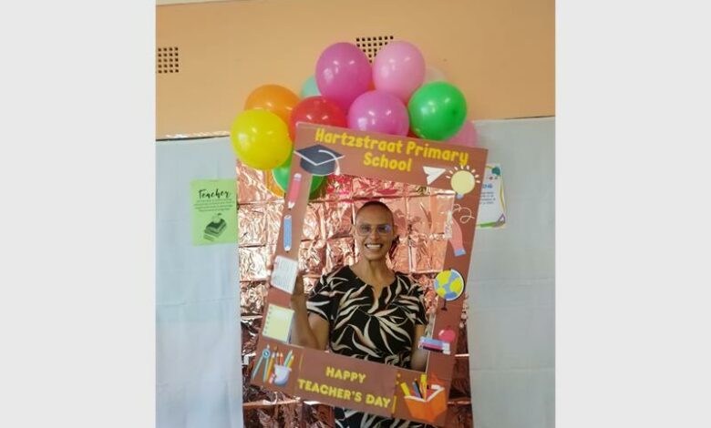 Surprise celebration for dedicated Hartzstraat teachers