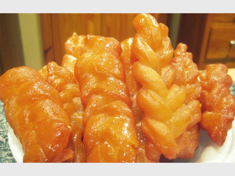 WANTED: South Africa’s best koeksister | Kempton Express