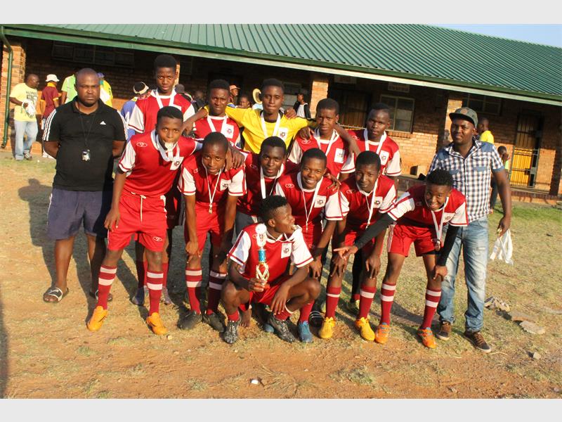Tswelopele thrashes Tembisa 4-0 | Kempton Express