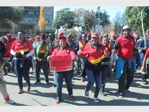 SAMWU delivers its grievances to Ekurhuleni mayor | Kempton Express
