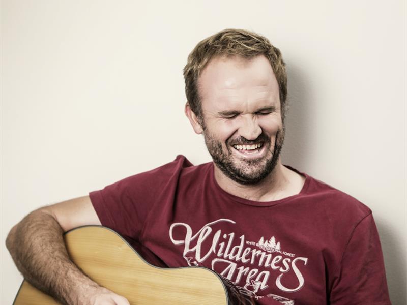 Leeuloop with Robbie Wessels at the Big Top | Kempton Express