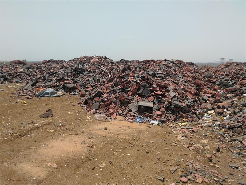 Builders' rubble used to fix our roads | Kempton Express