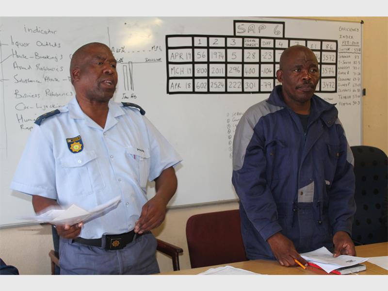 Police meet with liquor traders and shebeen owners | Kempton Express
