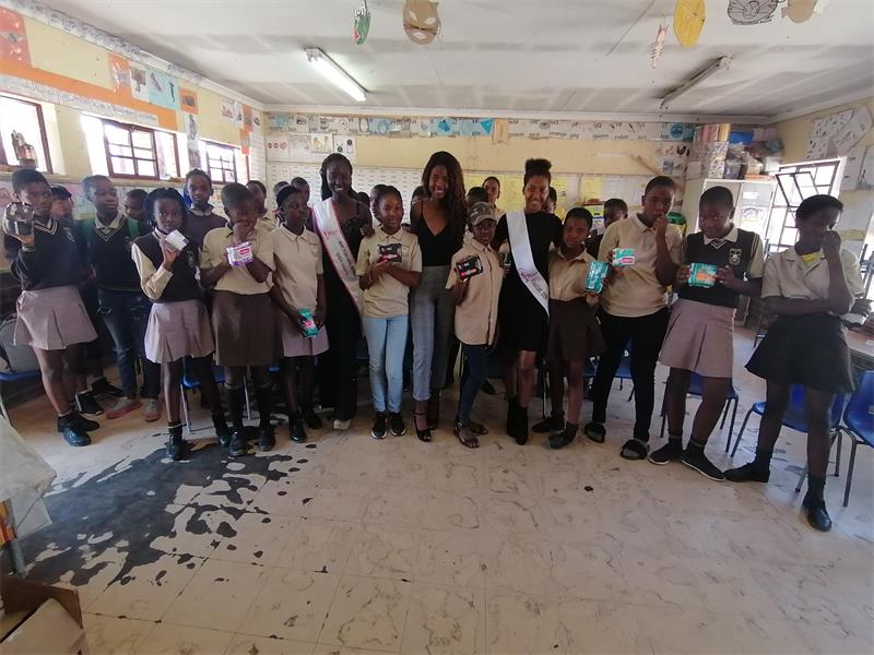 Pageant finalists visit Ebomini Primary School | Kempton Express