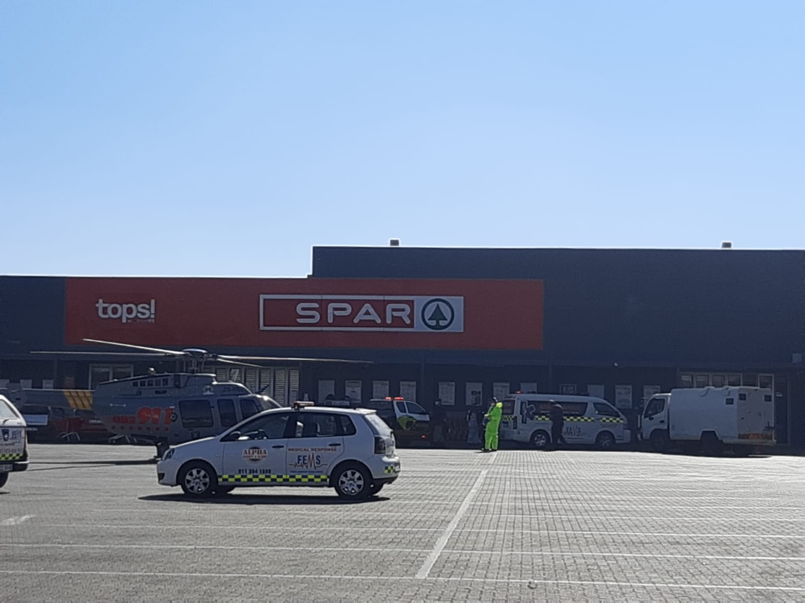 Heavily armed robbers strike at Birchgate Spar on the P91 (VIDEO ...