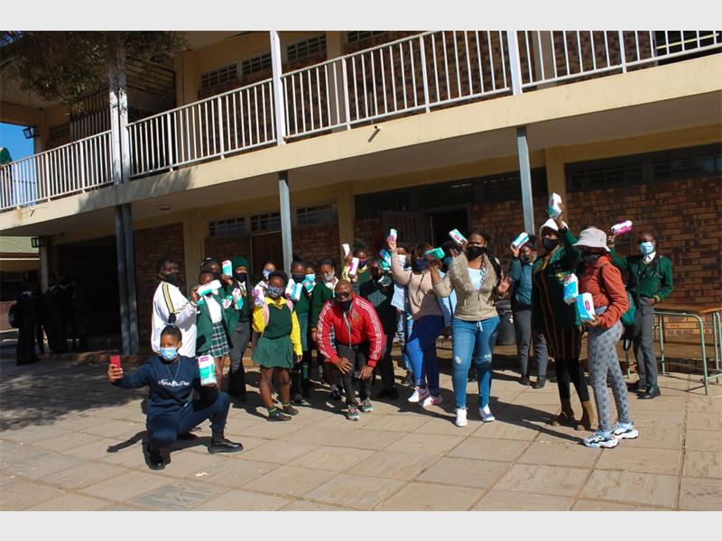 Residents help keep female learners in school | Kempton Express