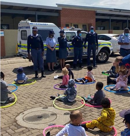 Children see Kempton Park SAPS in action | Kempton Express