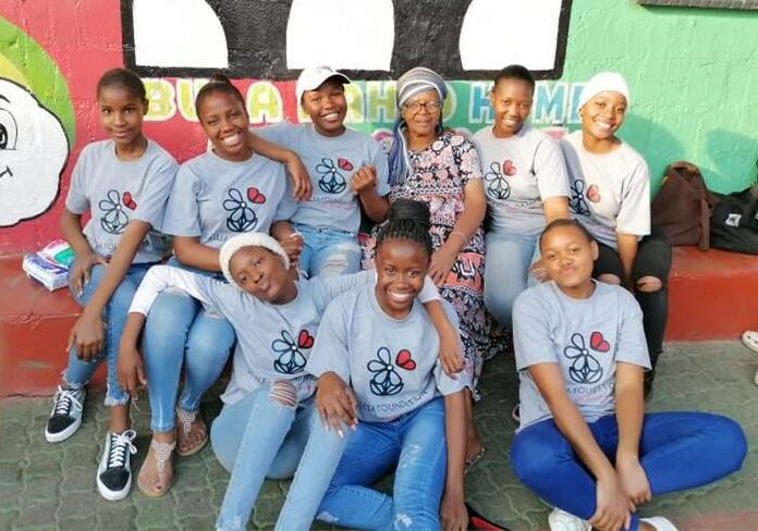 Local foundation gives back with clothes | Kempton Express