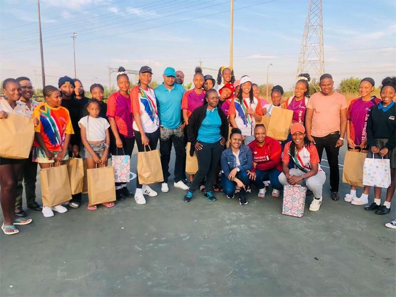 Volunteers open doors for a local netball club | Kempton Express