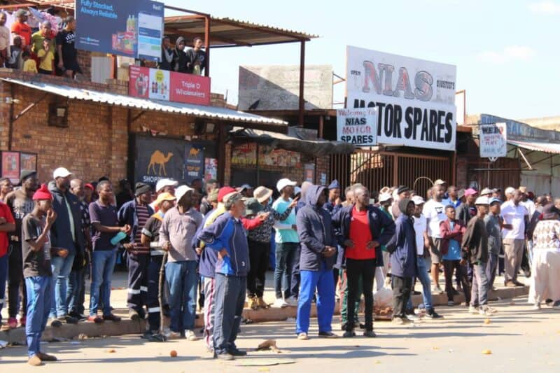 Protests continue in Thembisa under heavy police monitoring | Kempton ...