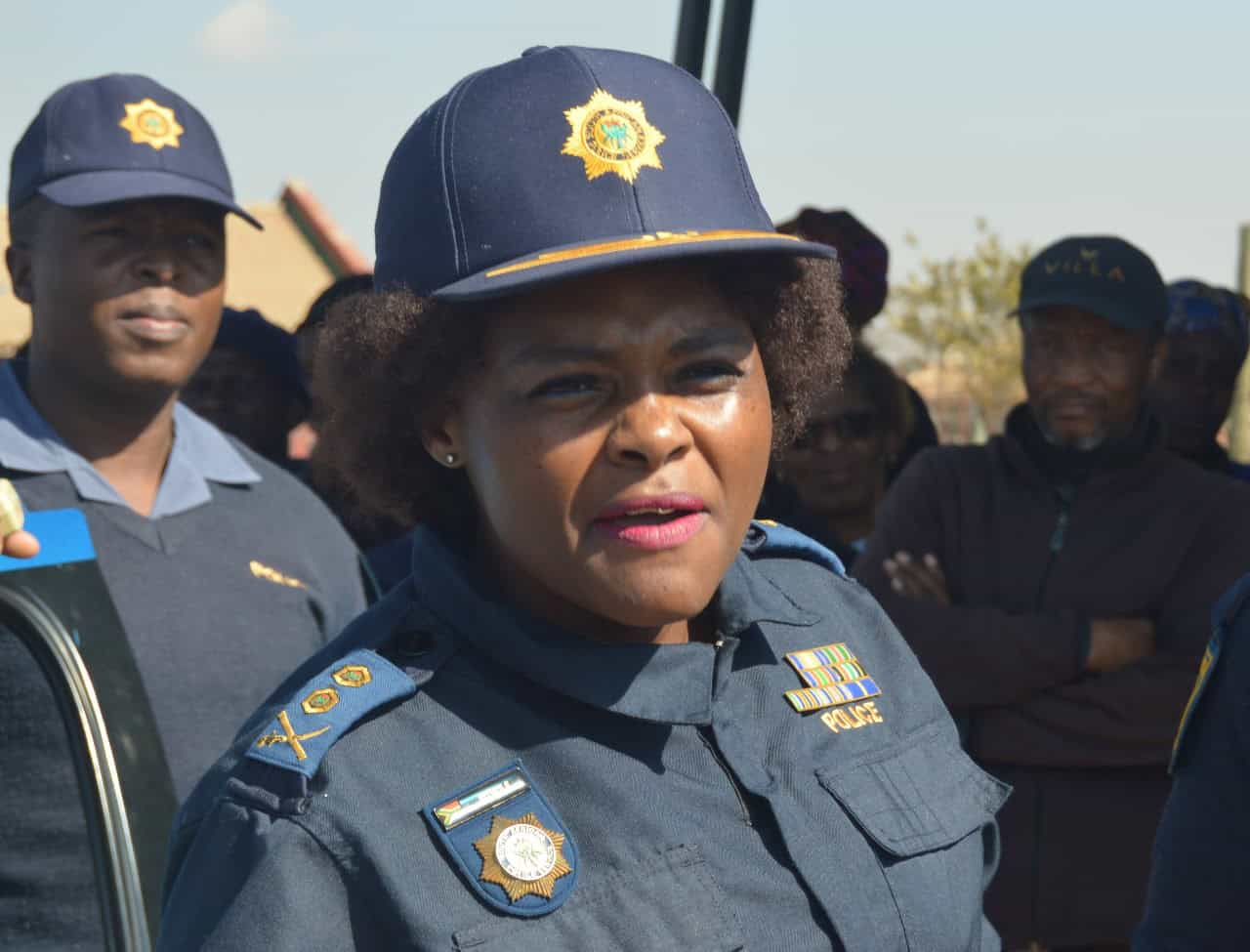 SAPS warns community after 2 bystanders killed in Dawn Park cash-in ...