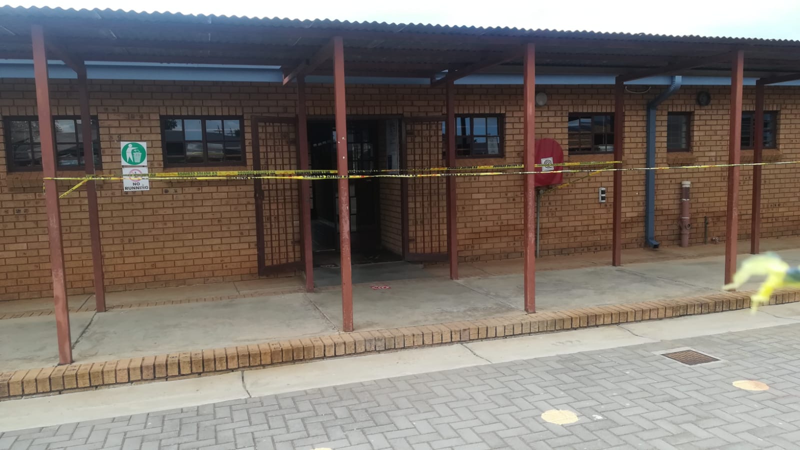Robbery at Dan Radebe Primary School disturb learning | African Reporter