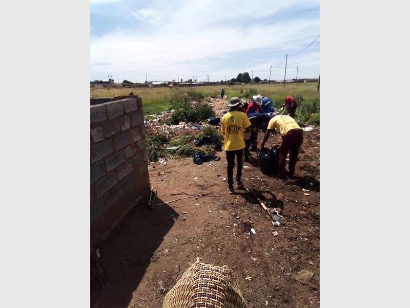 Illegal dumping hot spot cleaned | African Reporter