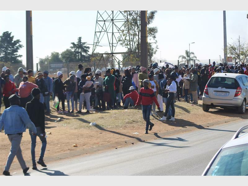 Nasi Ispani sees hundreds apply for jobs | African Reporter