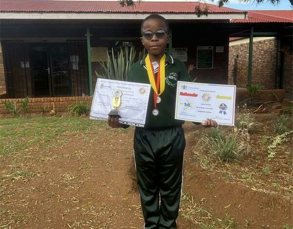 Simphiwe gets position one till the district level | African Reporter