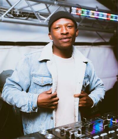 Local DJ hosts listening sessions | African Reporter