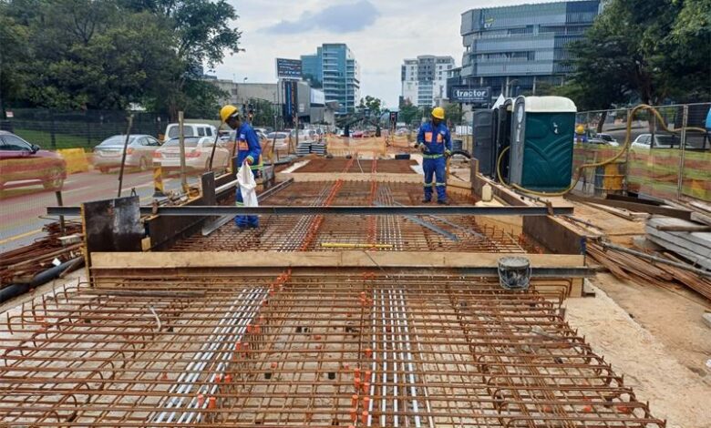 Rea Vaya Phase 1C (a) Sandton Station stands at 55% complete | Sandton ...