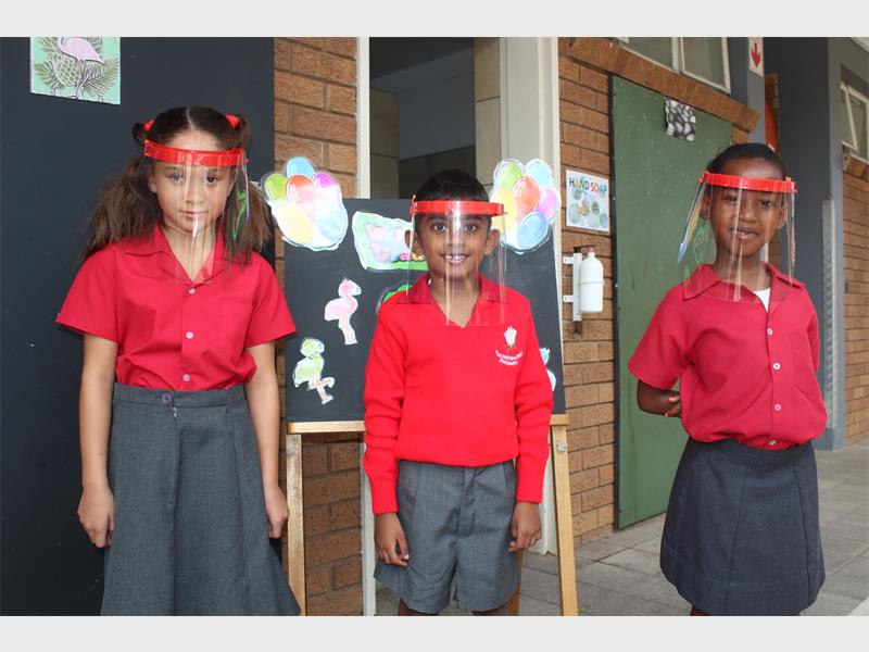 GALLERY: Grade One learners of Brackenhurst Primary eager on their ...