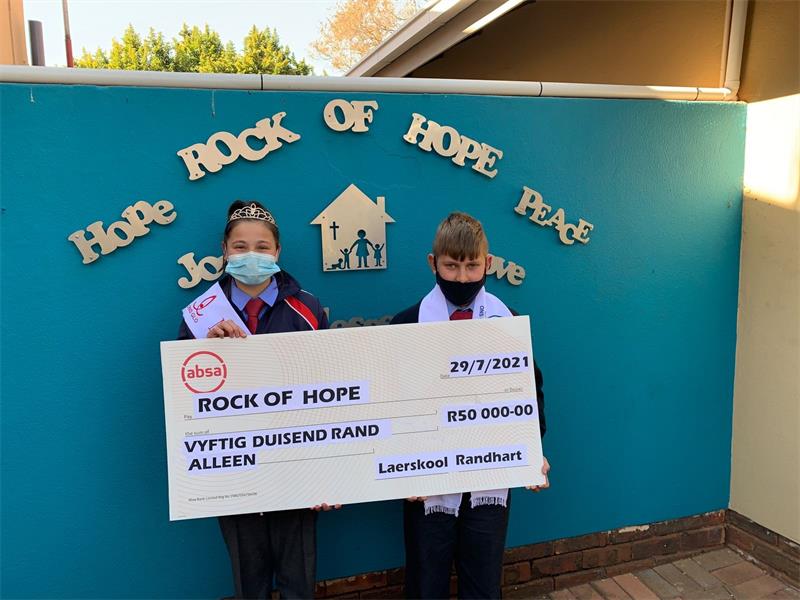 Mnr en Mej Rantjie Hartjie skenk R50 000 aan liefdadigheid | Alberton ...