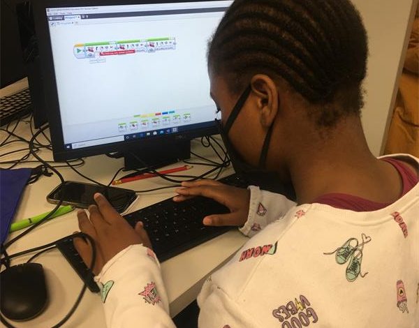 Train your child’s brain at Curro’s Coding and Robotics Boot Camp ...