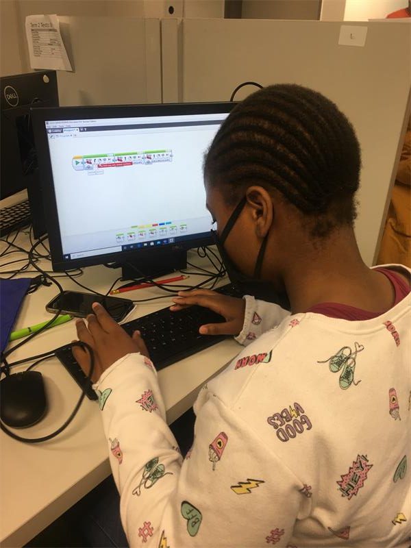 Train your child’s brain at Curro’s Coding and Robotics Boot Camp ...