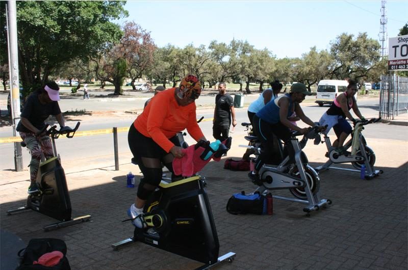 WATCH: Sports and Fitness hosts wellness day | Alberton Record