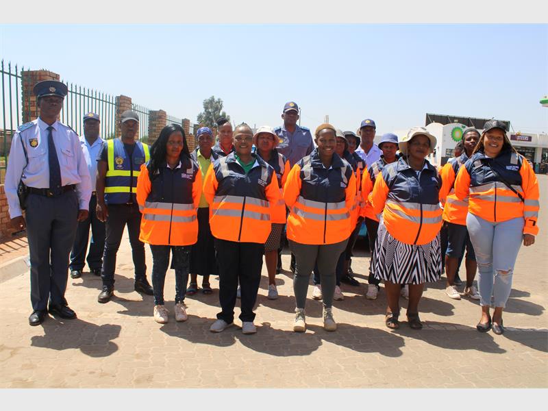 Alberton SAPS makes generous donation to local CPF | Alberton Record