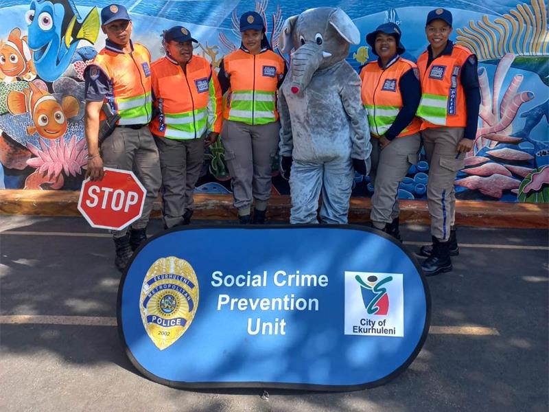 EMPD officers visit Train Kids Preschool Academy | Alberton Record