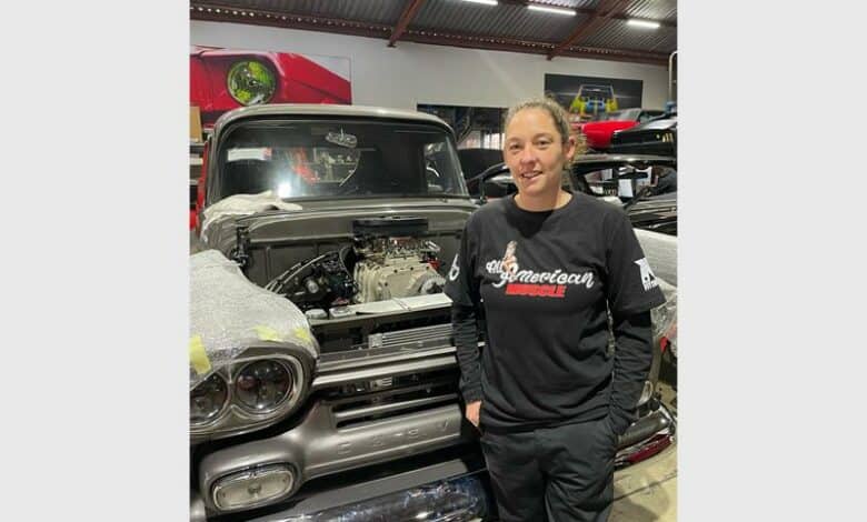Robyn Mills makes history as first female mechanic at the Alrode ...