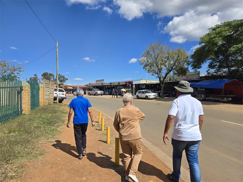 Ekurhuleni’s inaction on illegal land use sparks concern in Palm Ridge ...