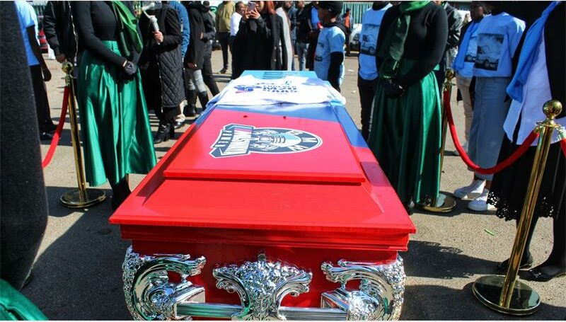 WATCH: Community mourns Eden Park shooting victims | Alberton Record