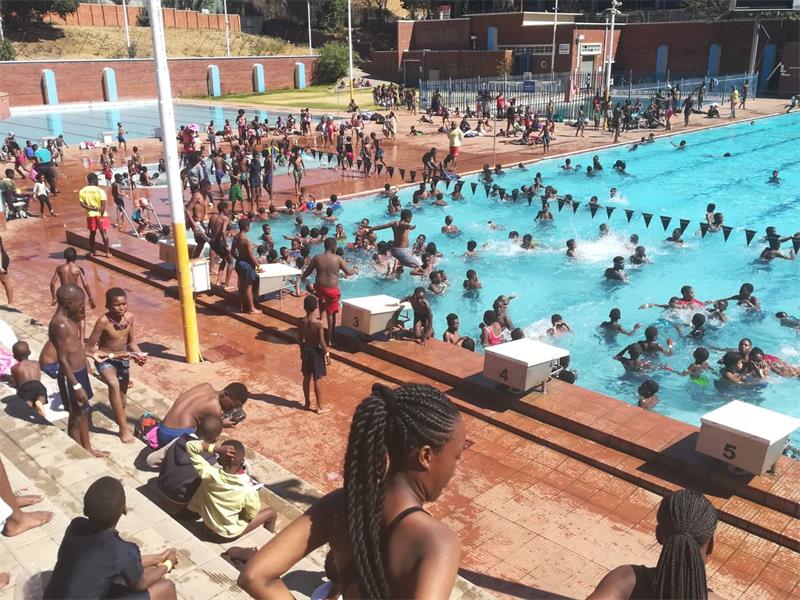 Swimming pools open on Spring Day | Southern Courier