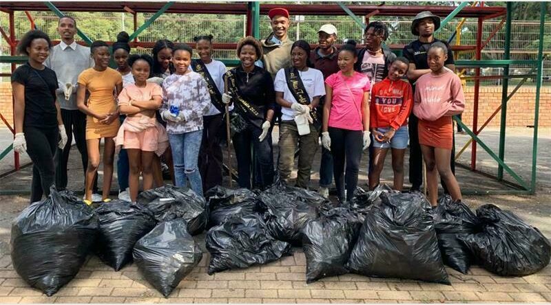 Great cleaning initiative by Turffontein beauties | Southern Courier