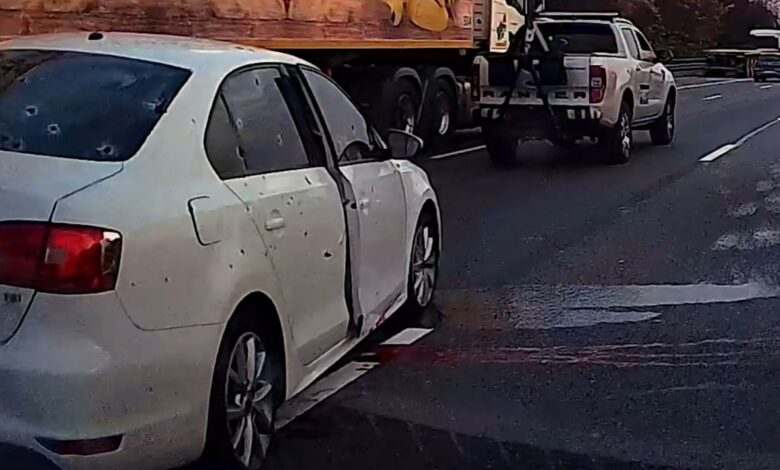 Drive-by shooting on N12 West leaves 2 men dead near Alberton ...