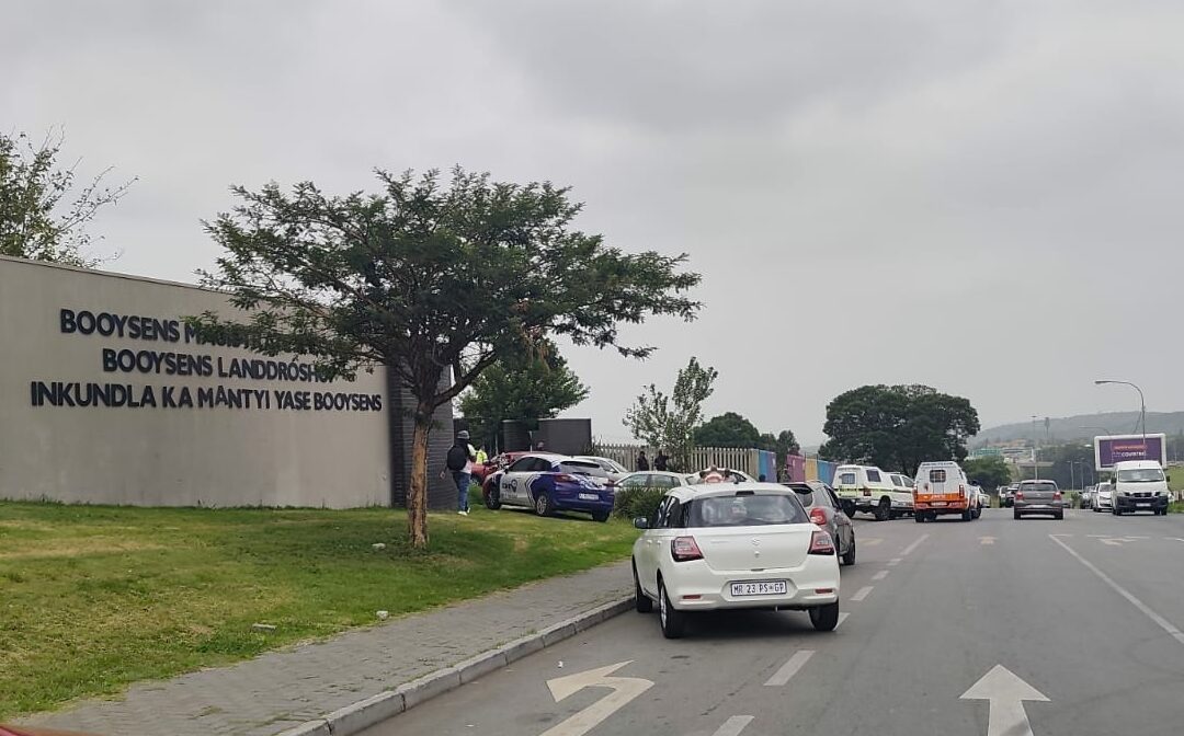 WATCH: Shooting at Booysens Magistrate’s Court reportedly leaves ...